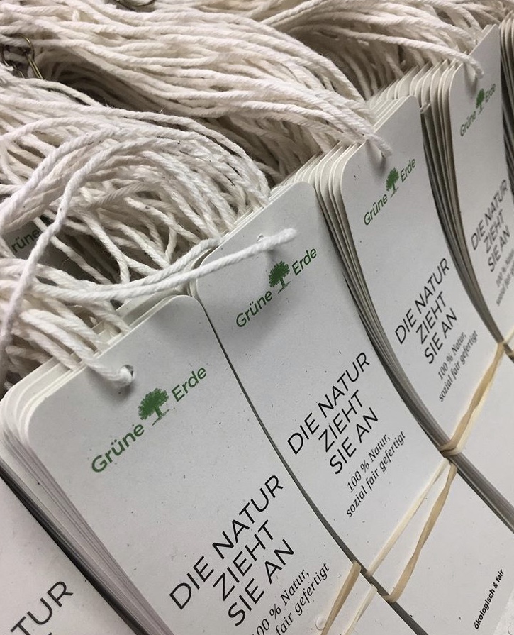 HANG TAGS – Perú Trader SAC